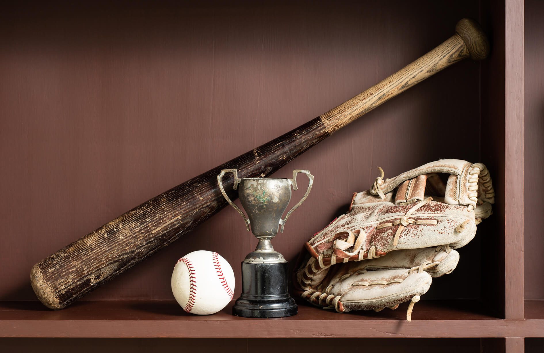 Memorabilia Trends and Sports History Insights - Samuel Quain